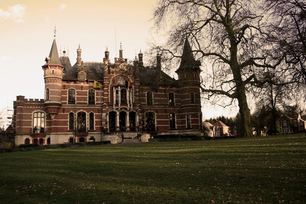 Gemeentehuis Hoeilaart - architecturen en gebouwen - Gratis foto-albums ...